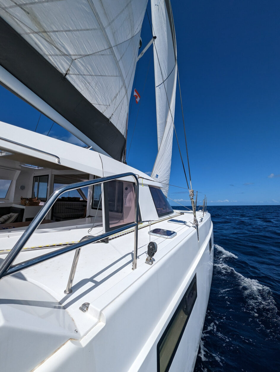Sailing/Motoring to the Tuamotus - Bumfuzzle